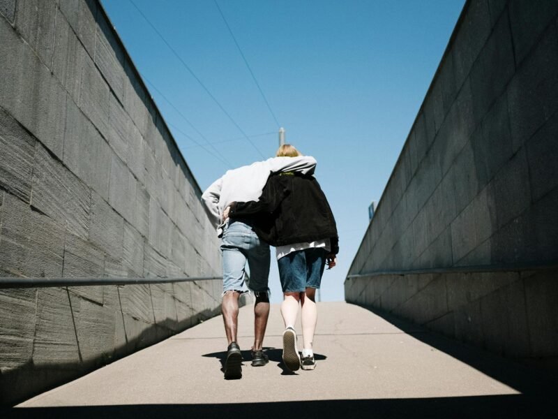 How Do Travel Agents Get Paid: Exploring the Revenue Streams - Pure Travel