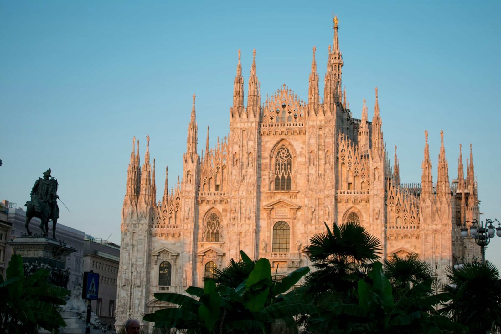 Best Ways to Get from Milan Airports to City Center (Real Options ...